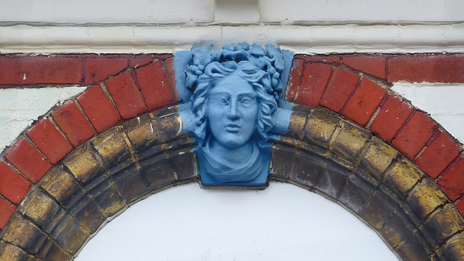 Neoclassical woman, St Marys Road, Southampton - 3D model by Kenneth ...
