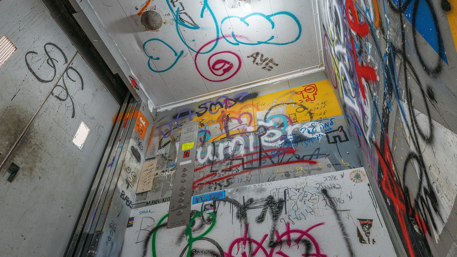 Elevator_in1 - 3D model by Scan The City (@adamhavkin) [4f3b1a9 ...