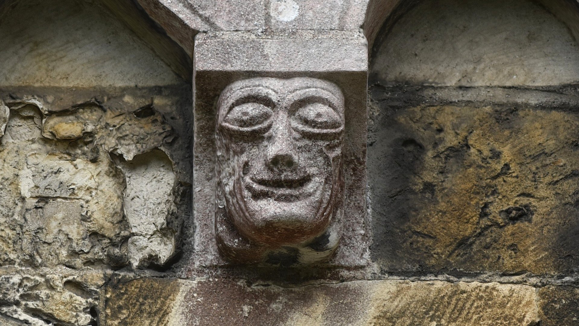 Grotesque head corbel 01, Romsey Abbey - 3D model by squeakingcat ...