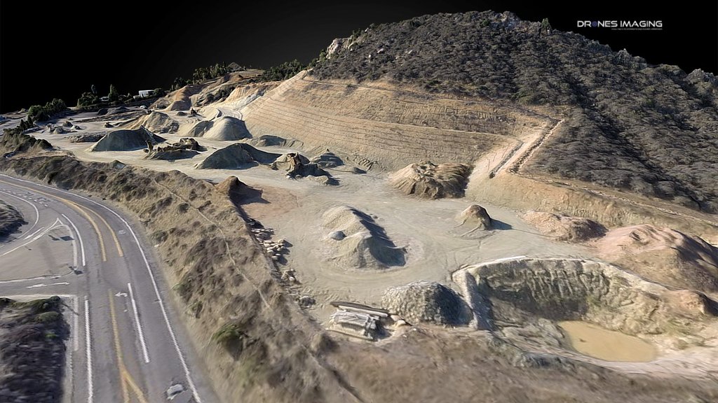 Flinn Springs open quarry - USA - 3D model by Drones Imaging ...