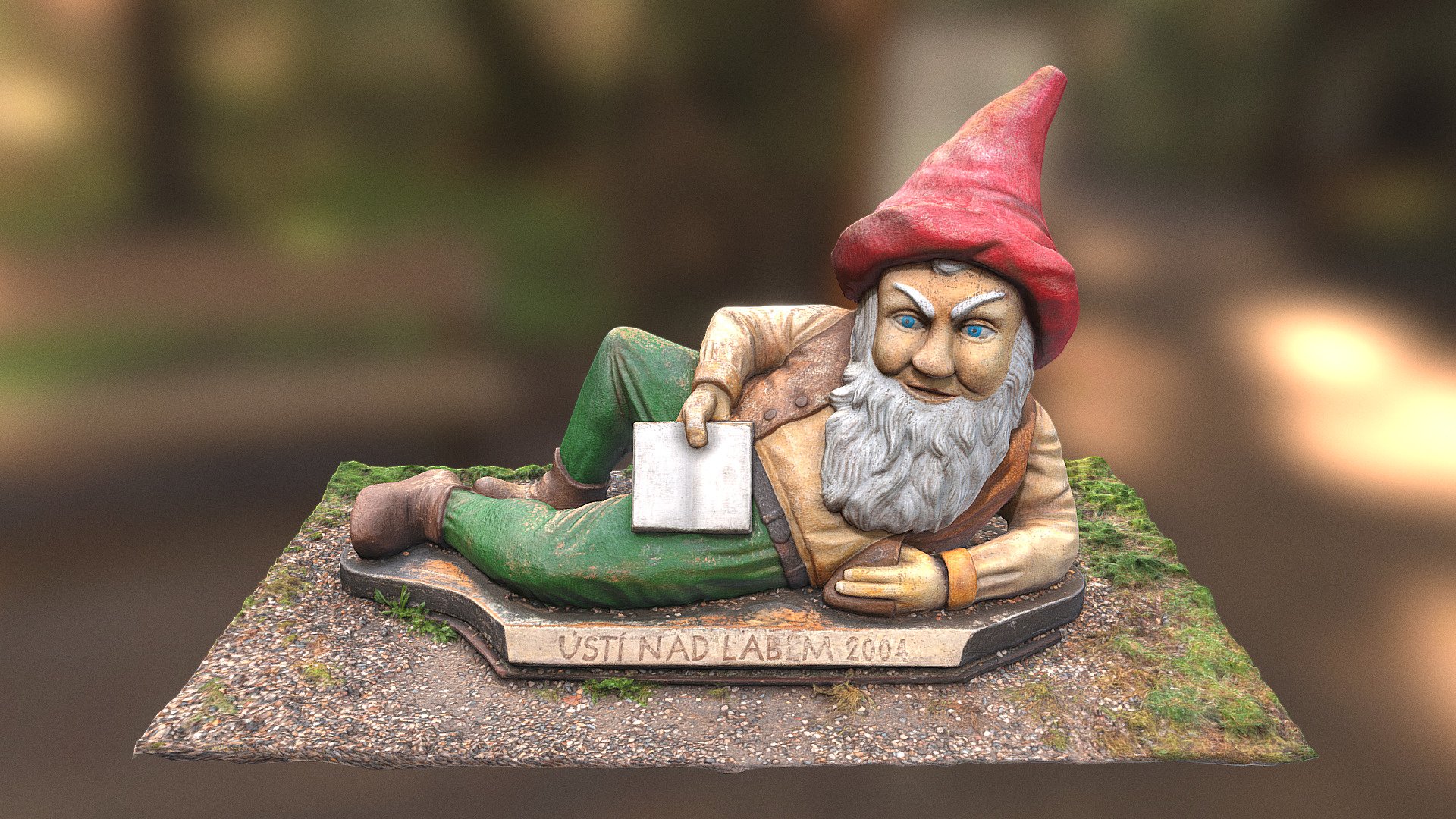Giant Plastic Garden Gnome | Fasci Garden