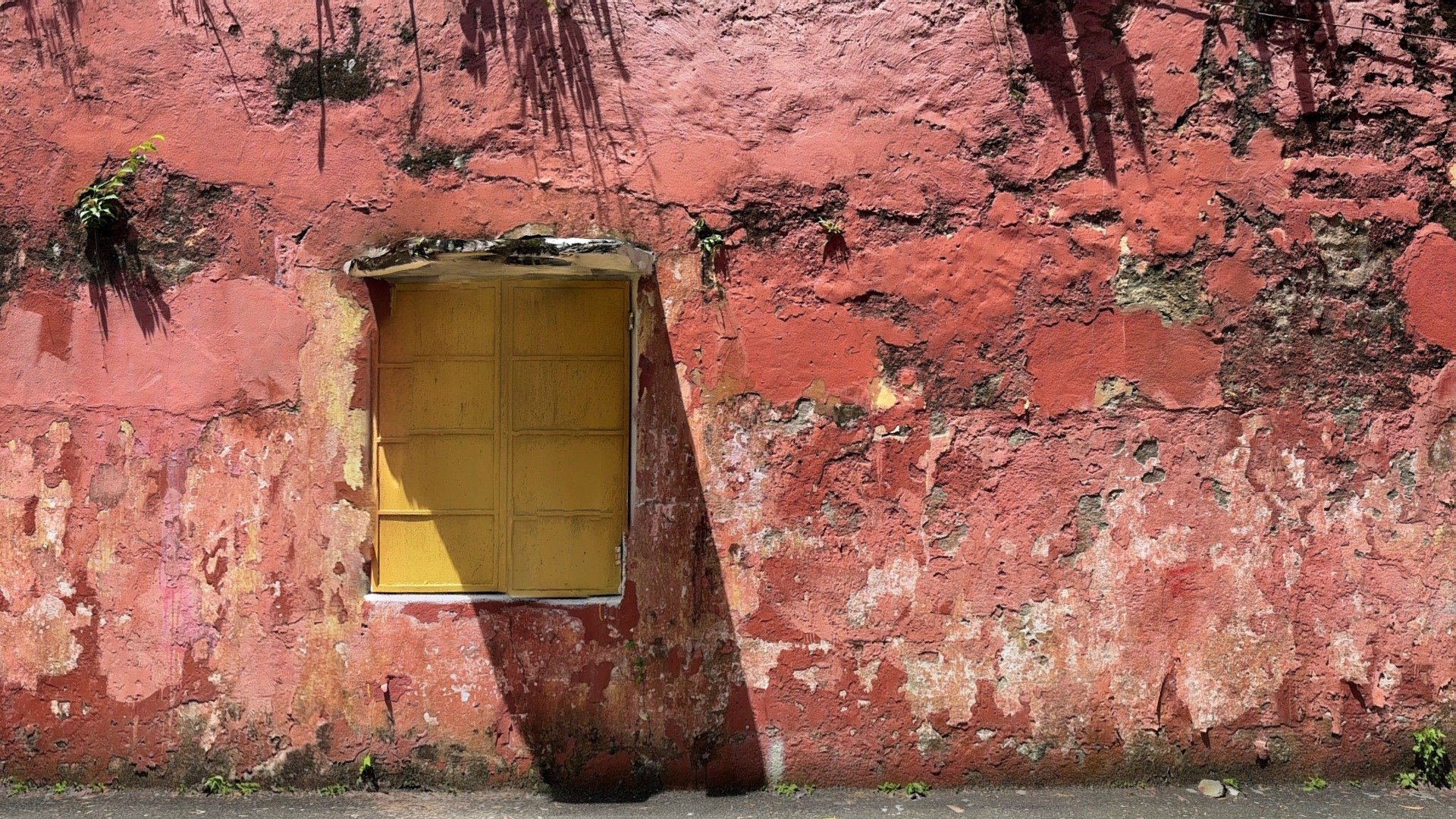 Abandoned Red Alley 2 (Scaniverse) - Download Free 3D model by JFN ...