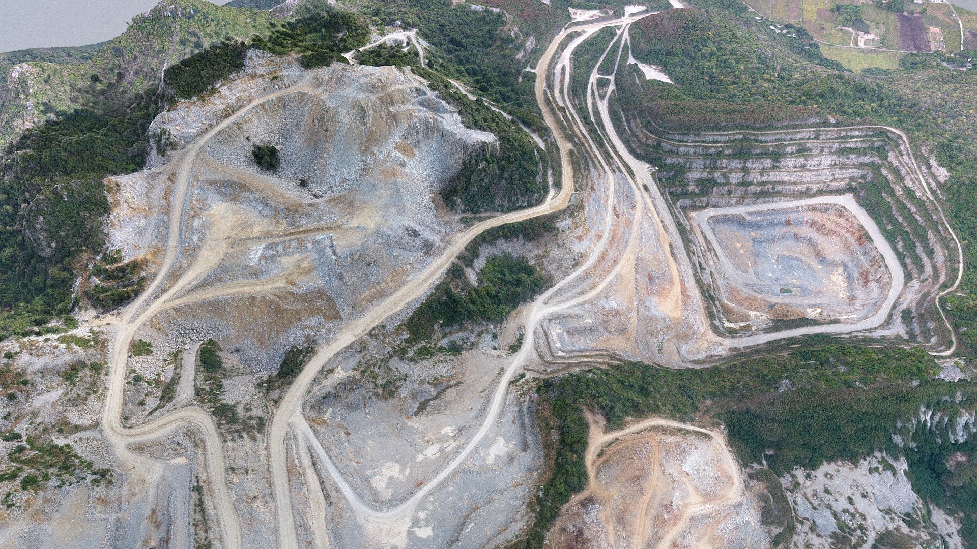 Very Nice Quarry 28NOV2018 - 3D model by aec_mbi_thailand [d4104b1 ...