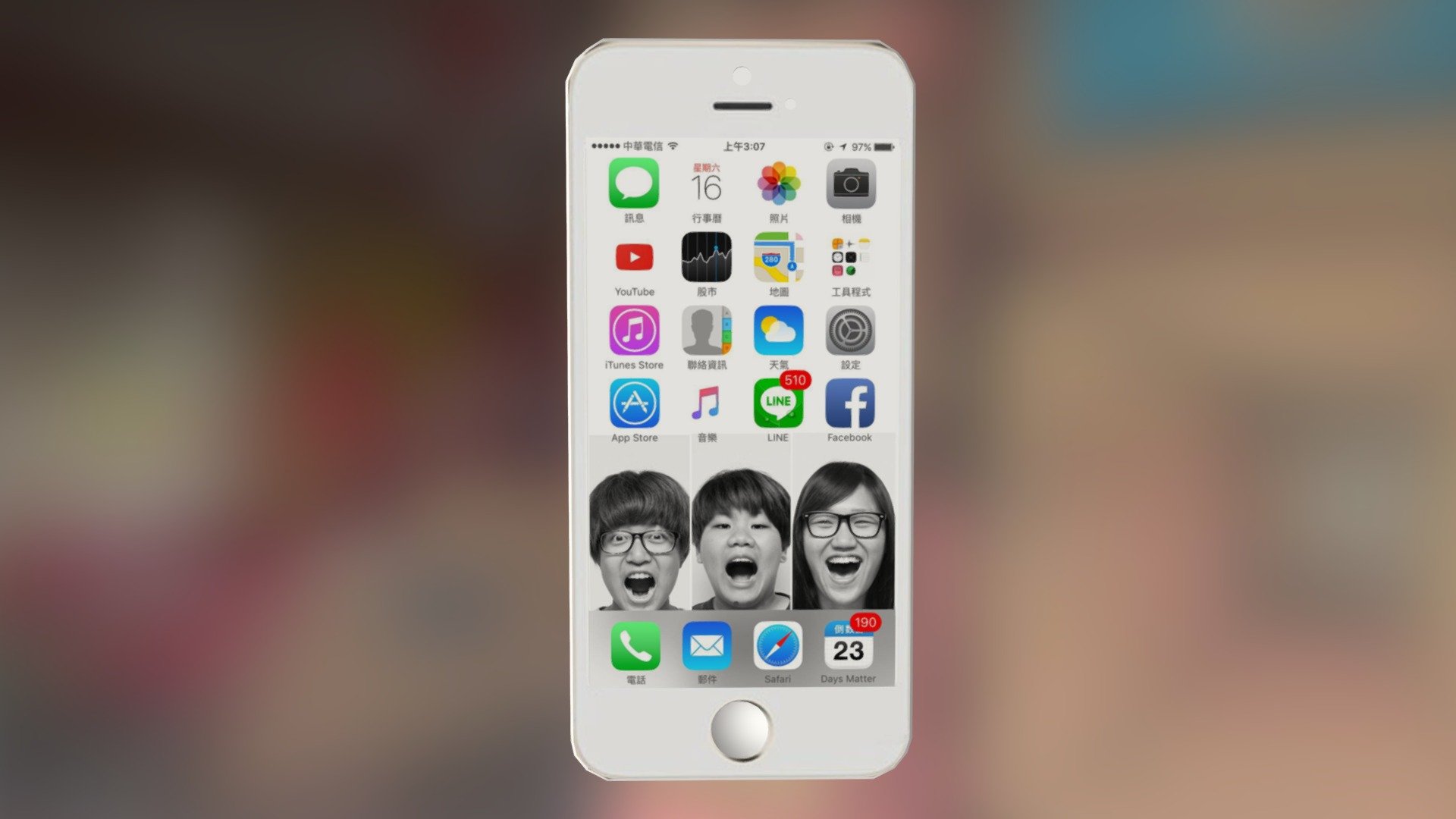 Iphone - 3D model by bebepopolala [dd5848d] - Sketchfab
