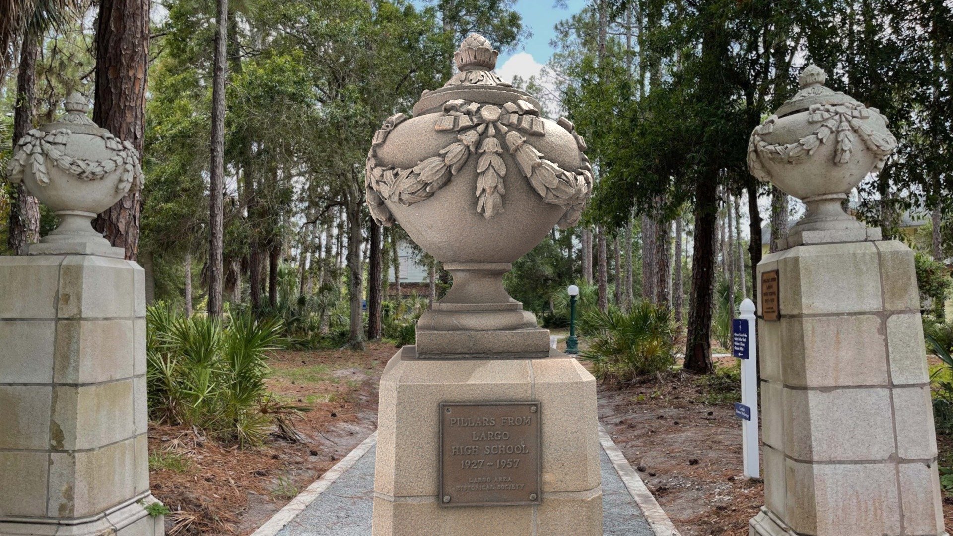 Pillars from Largo High School - 3D model by University of South ...